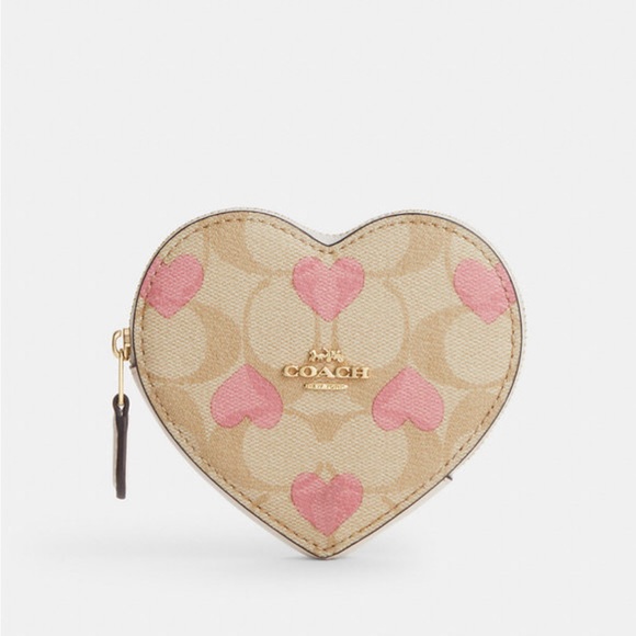 Coach | Bags | New Coach Heart Coin Case In Signature Canvas With Heart ...